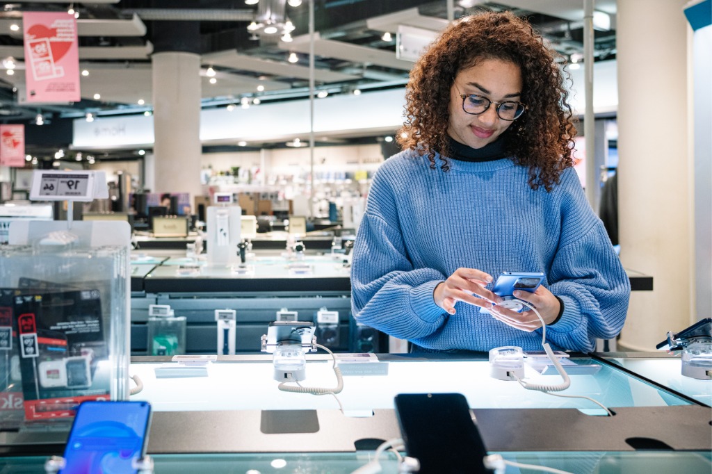 Best Boost Mobile Phone Deals Available Now